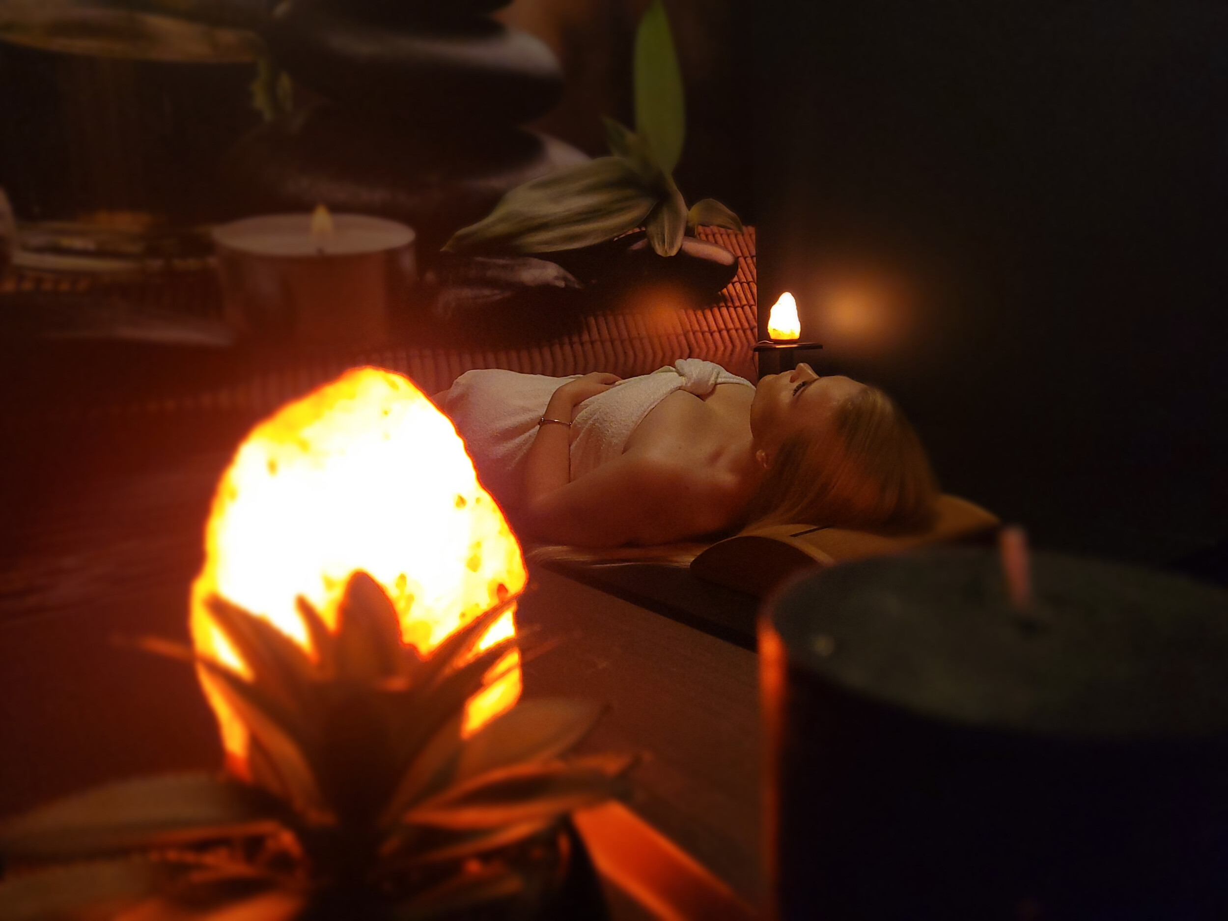 Relaks w Saunie Skalnej (90 minut) | Katowice | Odnova Float & SPA | Pomysł na Prezent ...