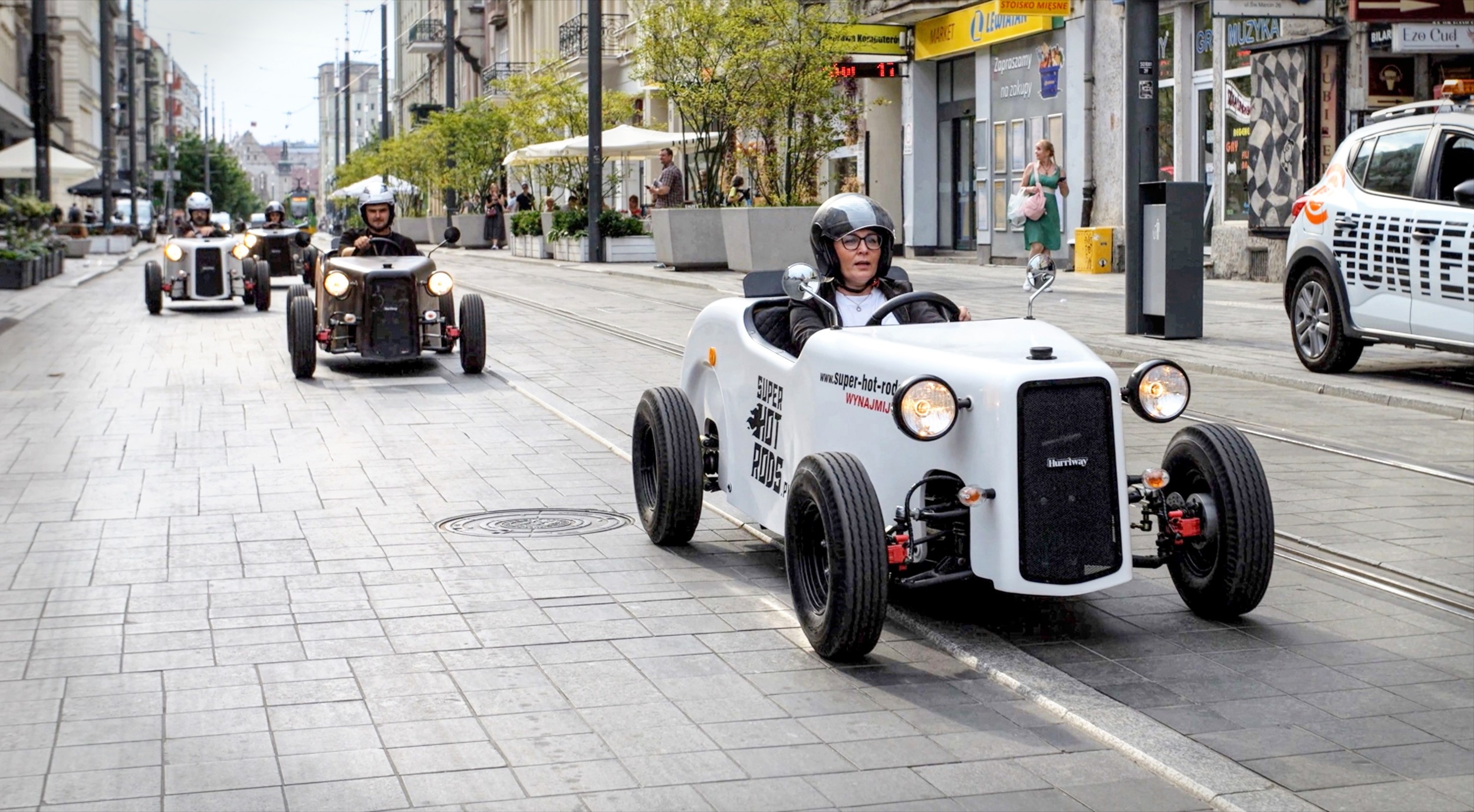 Jazda Mini Hot Rods (60 minut) | Poznań \ Pomysł na Prezent ...